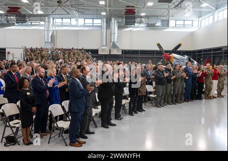 Public officials, members of the the Alabama National Guard, and others ...