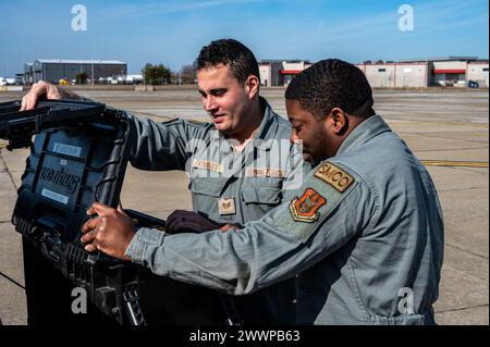 Tech. Sgt. James Krobot, 911th Maintenance Squadron aircraft structural ...