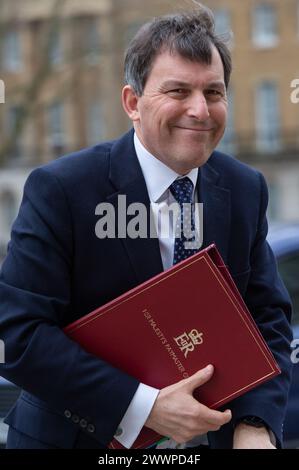 John Glen, MP, government Paymaster General, Minister for the Cabinet ...