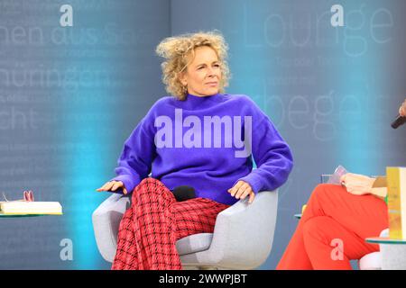 Katja Riemann im Gespräch zu ihrem Buch Zeit der Zäune auf der ARD, ZDF ...