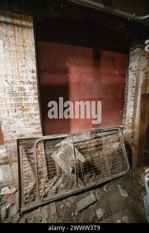 The Seattle Underground, Network of underground passageways and ...