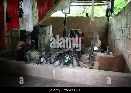 Die Yoruba Religion in Benin City. 20.11.2004, NGA, Nigeria, Edo, Benin ...