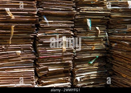 Stacks of crushed cardboard boxes, full-frame closeup background Stock ...