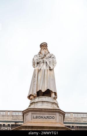 Marble and granite statue of Leonardo da Vinci, the legendary Italian ...