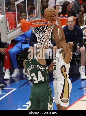 New Orleans Pelicans guard Trey Murphy III (25) breaks free for a slam ...
