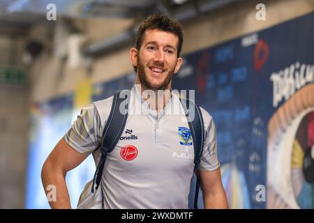 Stefan Ratchford of Warrington Wolves arrives during the Betfred Super ...