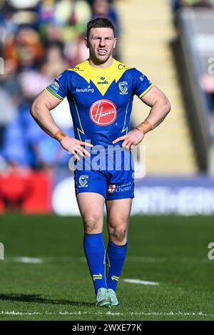 George Williams #7 of Warrington Wolves during pre match warm up Stock ...