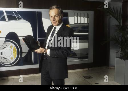 Uwe Bahnsen Automobil-Designer 11/86 brüg Uwe Bahnsen im November 1986 ...
