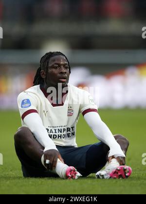 DEVENTER, NETHERLANDS - MARCH 1: Johan Bakayoko of PSV battles for ...