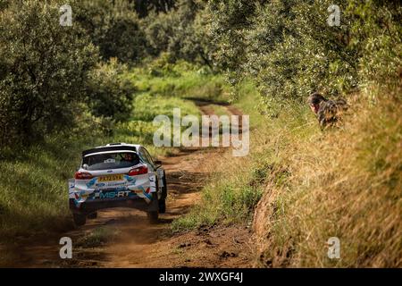 32 Georgios VASILAKIS, Nikolaos INTZOGLOU, Ford Fiesta Mk II Rally2 ...