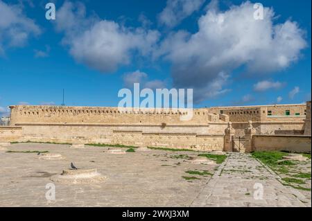 A detail of the imposing St. Elmo Fort, Valletta, Malta Stock Photo - Alamy