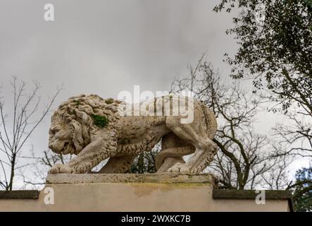 Ancient statue of Sphinx on Piazza del Popolo, Rome, Italy Stock Photo ...