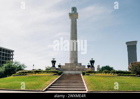 Robert E. Lee monument column, New Orleans Stock Photo - Alamy