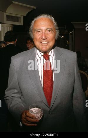 Sheldon Leonard 1988 Credit: Ralph Dominguez/MediaPunch Stock Photo - Alamy