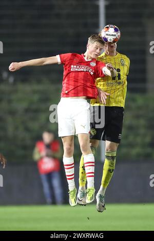 EINDHOVEN, 01-04-2024, Jan Louwers-stadion, Dutch football, Keuken ...