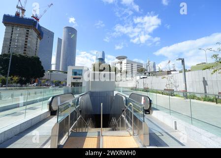 Sha'ul Hamelekh light rail station in Tel-Aviv, Israel Stock Photo - Alamy