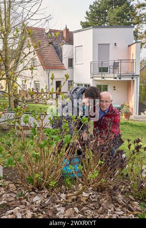 Wassenach, Germany. 21st Mar, 2024. Beate and Ulrich Heinen work ...