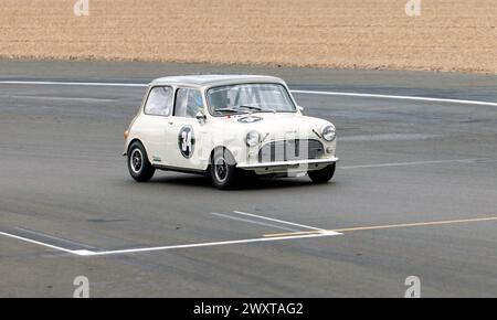 Tom Bell, Joe Ferguson, Austin Mini Cooper S, Masters pre-66 touring ...