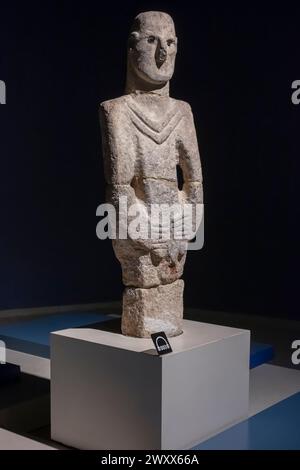 Urfa Man, Balikligol statue, Neolithic, the oldest naturalistic life ...
