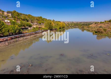 A View of the Tigris River from Diyarbakir Stock Photo - Alamy