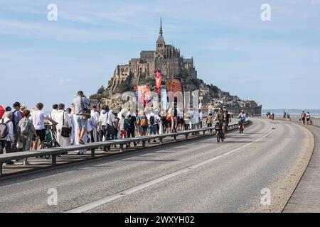 Symbols of 5 religions. France Stock Photo - Alamy