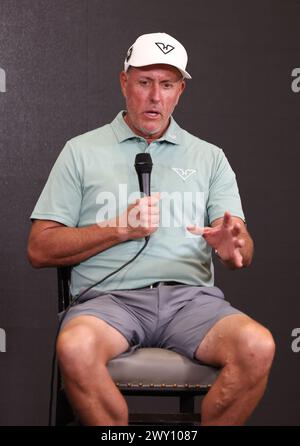 Captain Phil Mickelson of HyFlyers GC on the first green during the ...