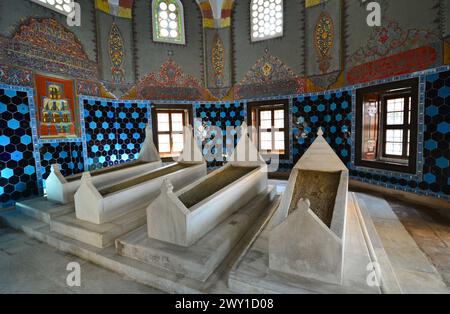 Sehzade Mahmut Tomb, located in Bursa, Turkey, was built in the 16th ...
