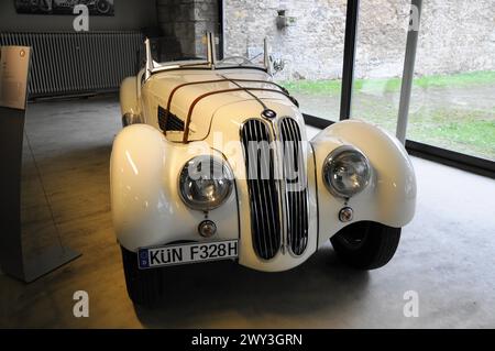 Deutsches Automuseum Langenburg, A historic white racing car on display ...