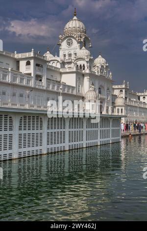 Entrance gate, Golden Temple complex, Amritsar, Punjab, India Stock ...