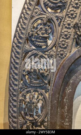 Vaishnava Avatar frame, 9th century, bronze, Devsar Kulgam, Sri Pratap ...