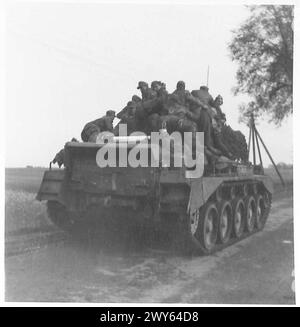 11TH ARMOURED DIVISION IN LUBECK - British armour going through the ...