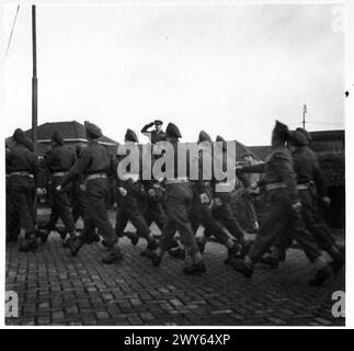 LT-GEN RITCHIE WITH THE MEN MENTIONED IN DESPATCHES - Lt-Gen, Ritchie ...