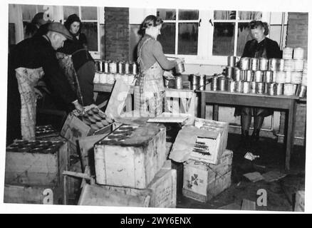 CIVILIAN EVACUATION FROM BRITISH OCCUPIED GERMANY. - German girls ...