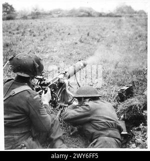 GERMAN COUNTER-ATTACK NEAR LIESEL - Machine gunners of the 1st Bn ...