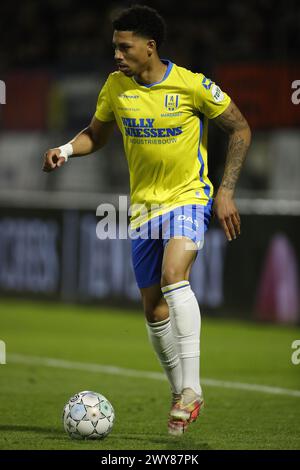 ALMERE - (l-r) Richonell Margaret of RKC Waalwijk, Joey Jacobs of Almere City FC during the ...