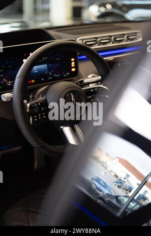 The most luxurious Mercedes Benz, Meet Mercedes Benz S Class Stock ...