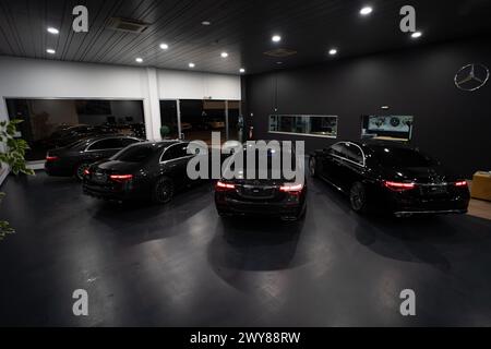 The most luxurious Mercedes Benz, Meet Mercedes Benz S Class Stock ...