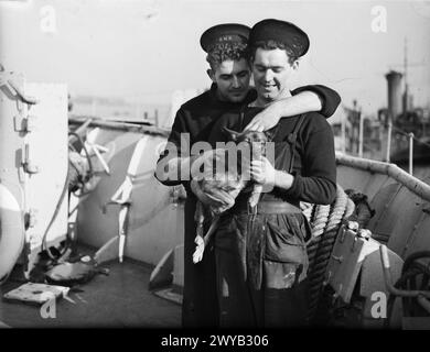 THE HUNT CLASS DESTROYER HMS GARTH GOING OUT ON PATROL. 1940. - , Royal ...
