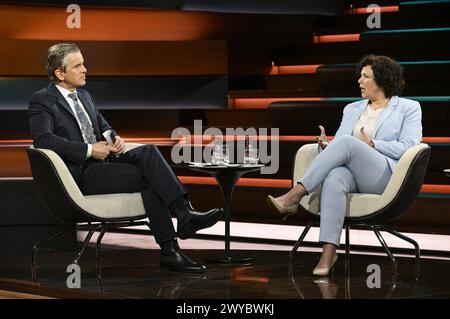 Amira Mohamed Ali Politikerin 04/24 her Amira Mohamed Ali am 3. April ...