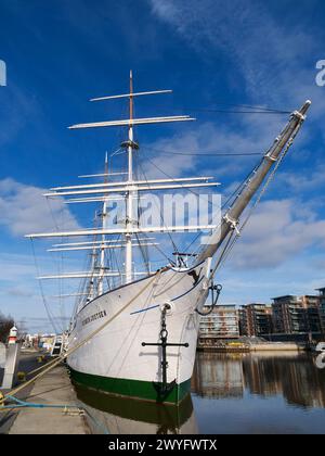 Suomen Joutsen is a steel-hulled full-rigged ship with three square ...