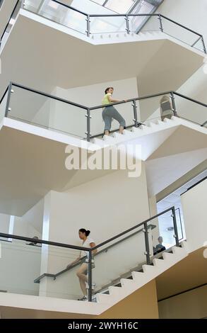 amsterdam building stairs steep Stock Photo - Alamy