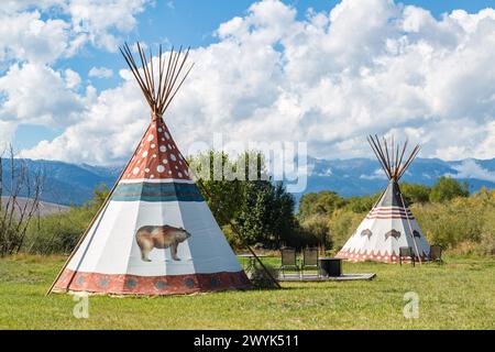 Replica Native American teepees for camping at an RV park in Baker City ...