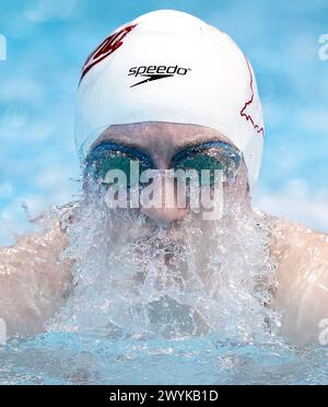 Gillian Kay Davey in action during the Women's 200 metres Breaststroke ...