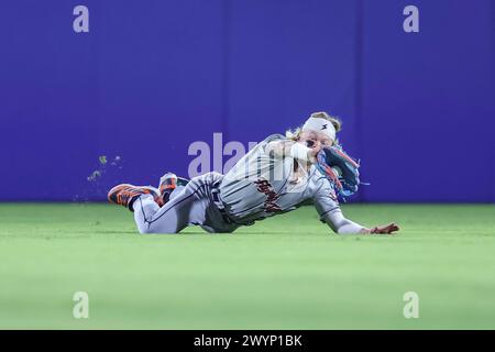Dunedin Blue Jays Edward Duran (12) bats during an MiLB Florida State ...