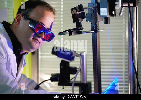 3D laser scanner, laser measurement of hot objects, Image processing ...