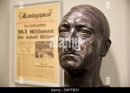 Adolf Hitler, Bernhard Bleecker 1937, Deutsches Historisches Museum ...