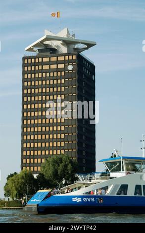 EDIFICIO SHELL HET IJ AMSTERDAM HOLANDA Stock Photo - Alamy