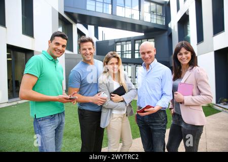 Executive Team. Exterior. Office. Coworking Stock Photo - Alamy