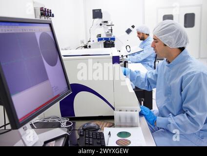 Observation of silicon wafer Tencor profilometer Measurement of the ...
