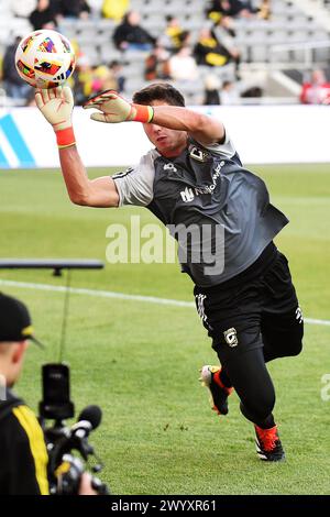April 6, 2024: Columbus Crew goalkeeper Patrick Schulte (28) playing ...